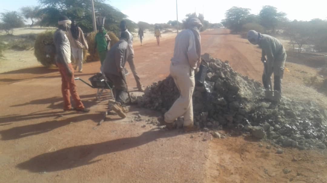 Contrôle et Surveillance des Travaux d’Entretien des Routes par la ...