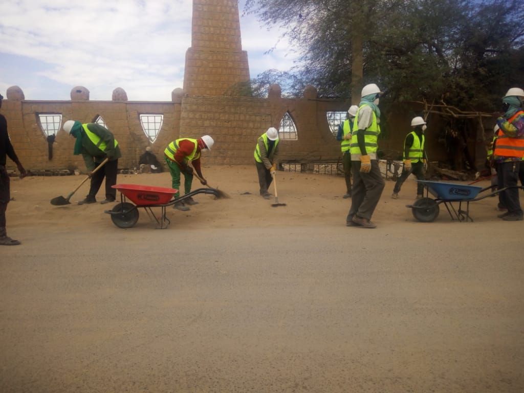 Contrôle et Surveillance des Travaux d’Entretien des Routes par la ...